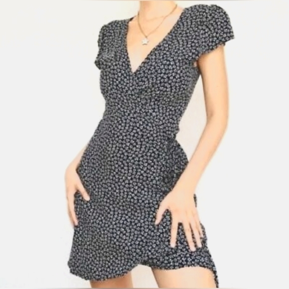 Brandy Melville | Dresses | Brandy Melville Mini Wrap Dress Navy Blue ...
